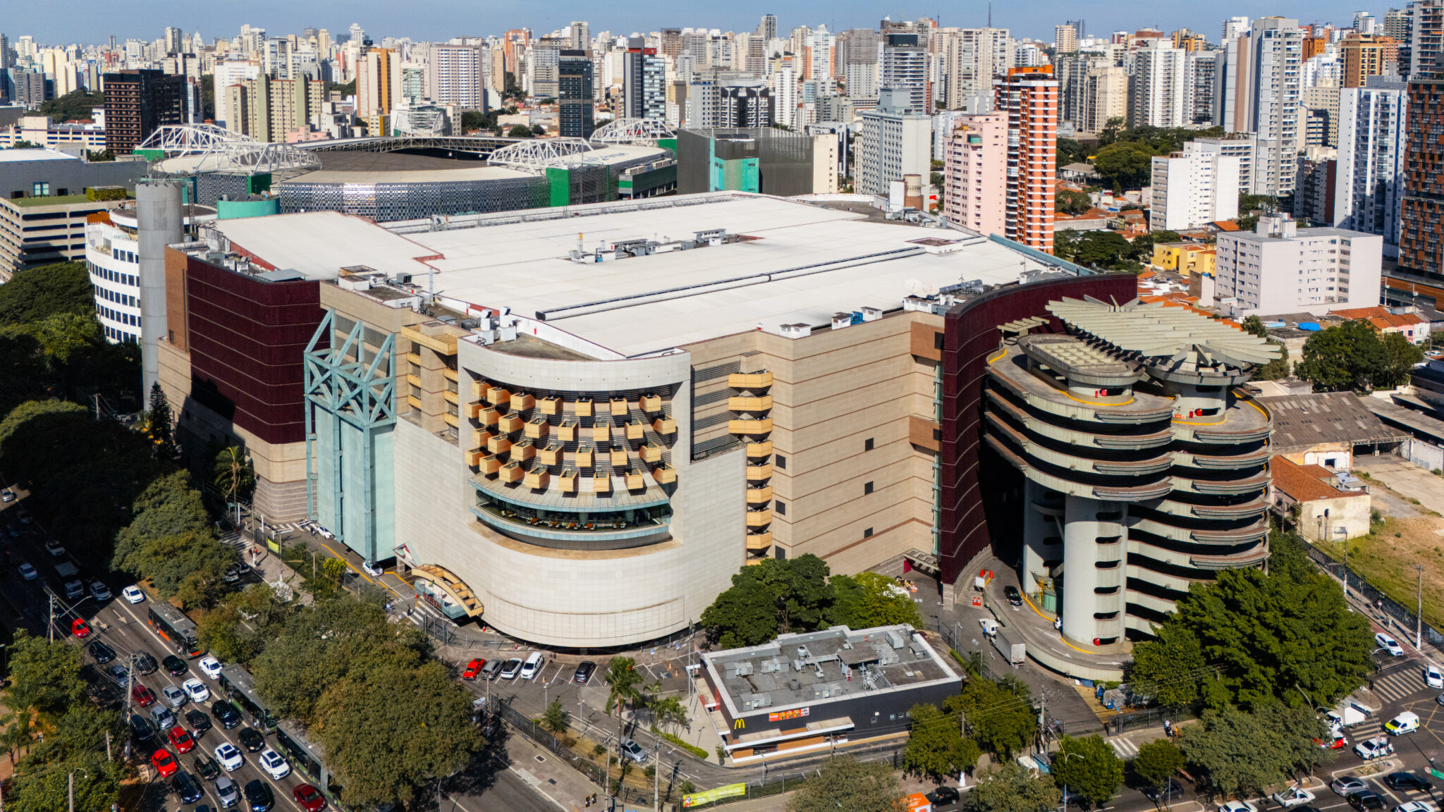 Conheça o Shopping Bourbon